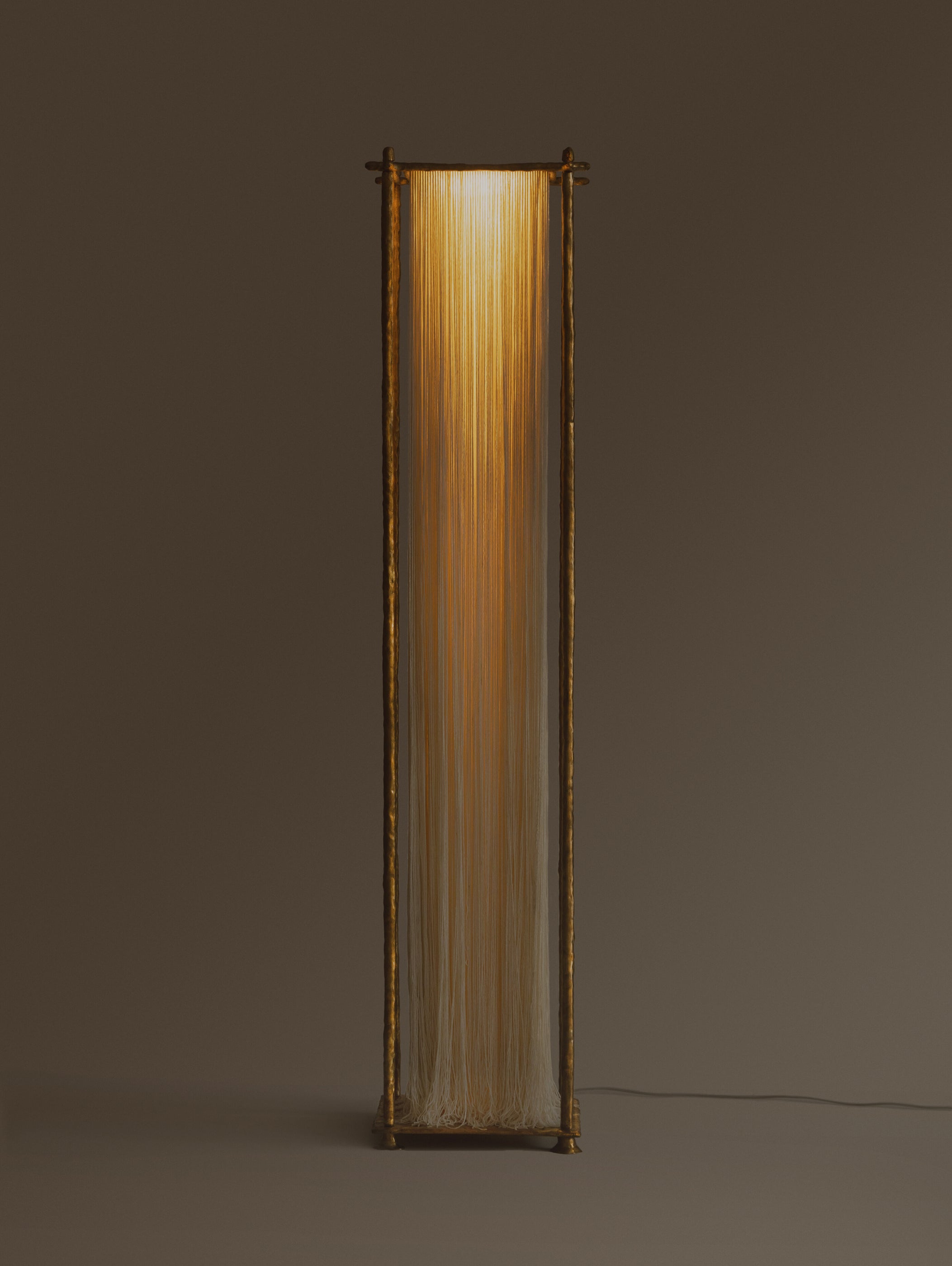 Ito Floor Lamp– Stem Design