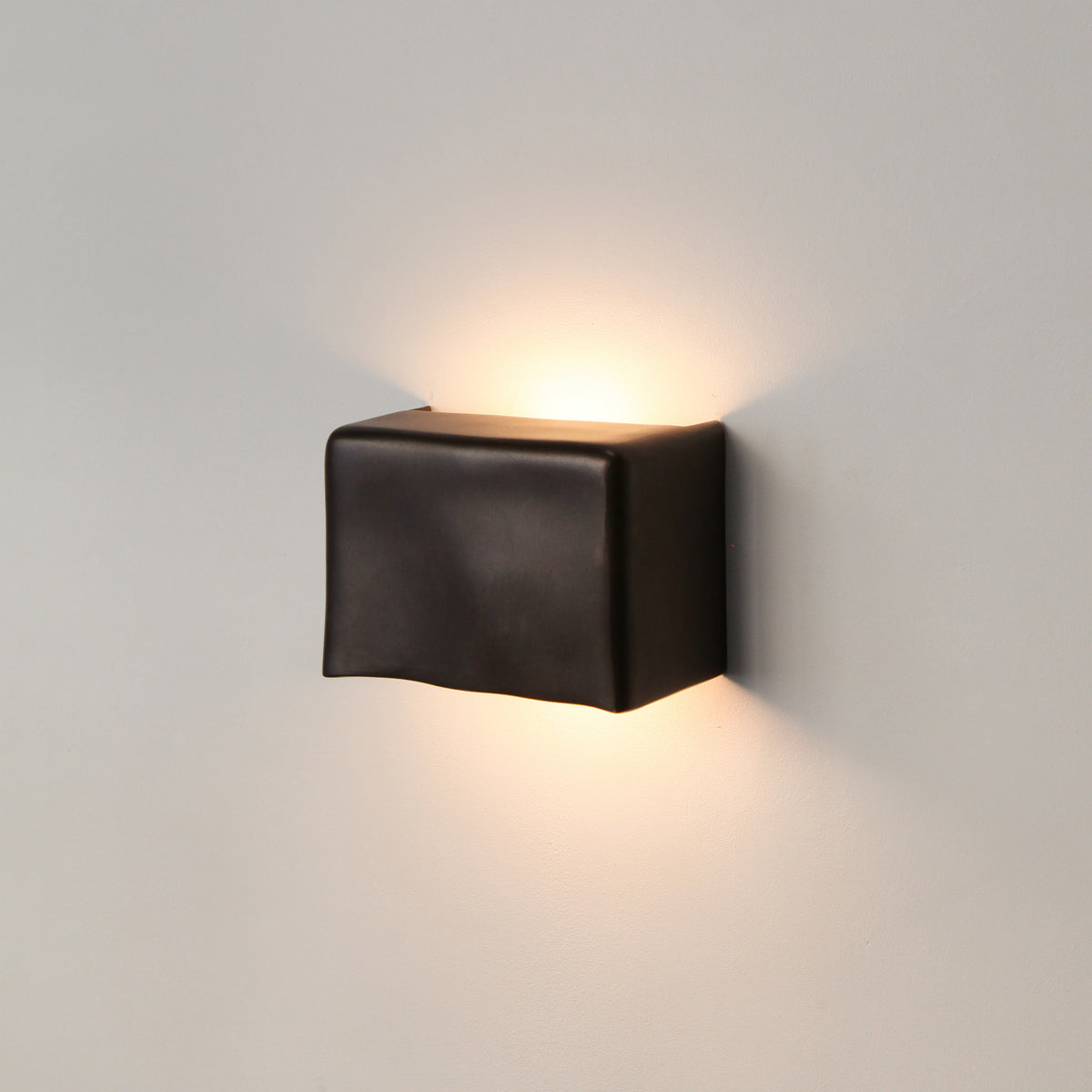 Scape Wall Light in Darkened Brass– Stem Design