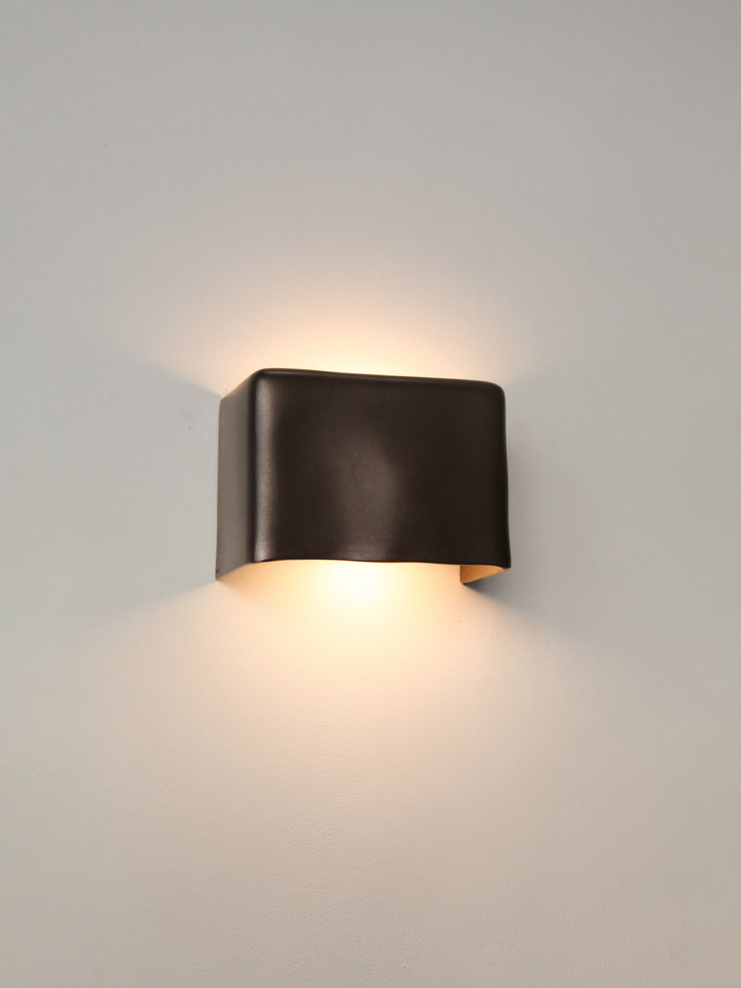 Scape Wall Light in Darkened Brass– Stem Design
